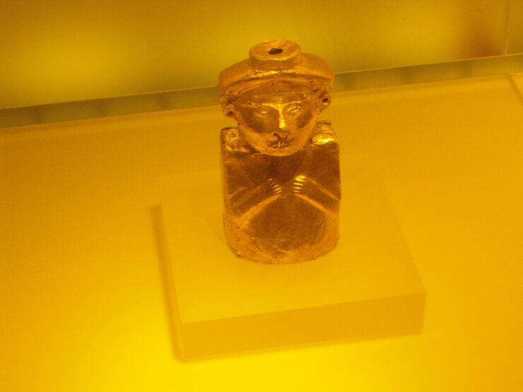 Exploring the Gold Museum in Bogota, Colombia (Museo del Oro ...